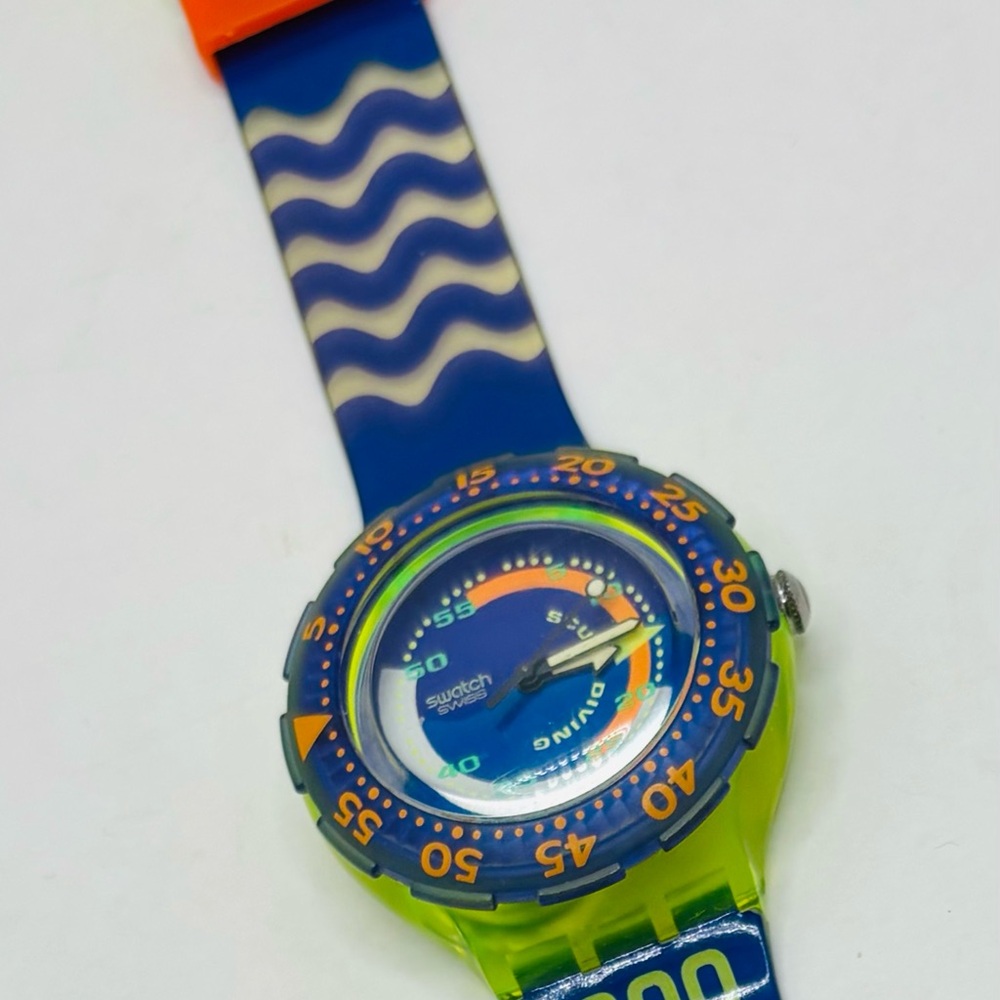 Vintage Swatch Scuba 200 Diving Watch - Gem